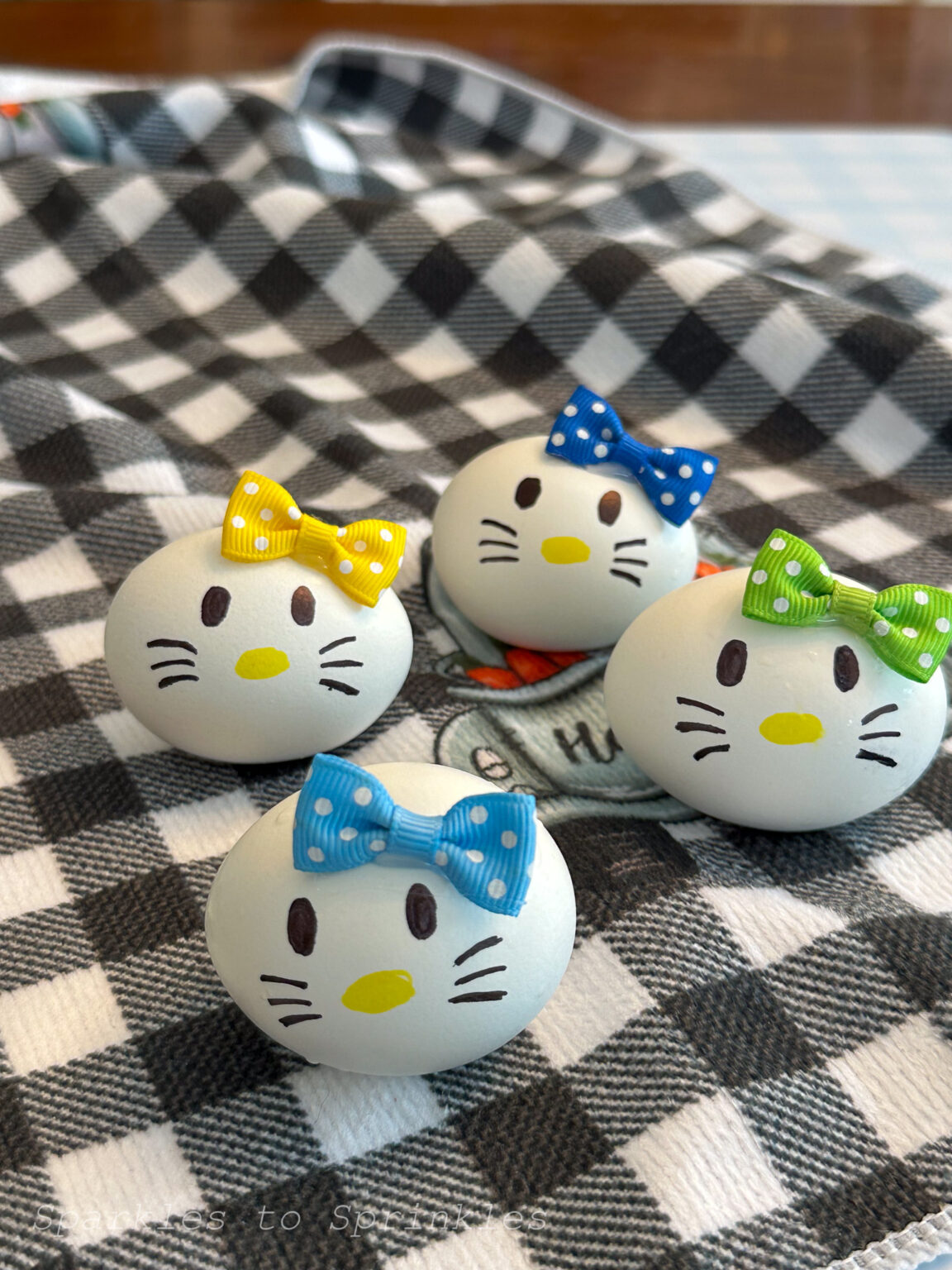 Hello Kitty Easter Eggs – The Cutest DIY Easter Craft - Sparkles to ...
