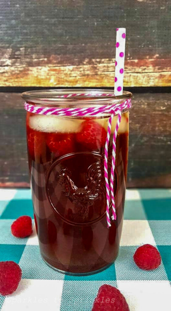 Homemade Raspberry Iced Tea That's Sweet, Refreshing, and Easy ...