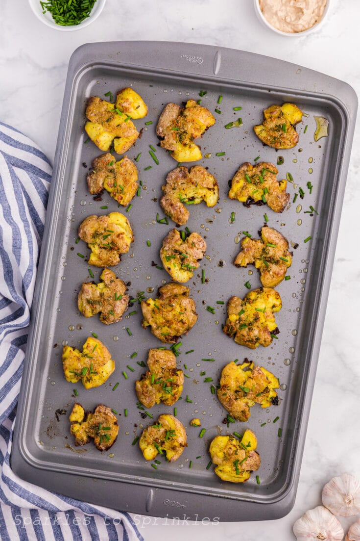 Garlic Smashed Potatoes - Sparkles to Sprinkles