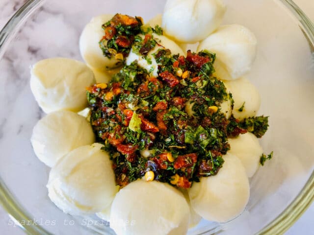 Marinated Mozzarella Appetizer: A Simple and Elegant Party Starter ...