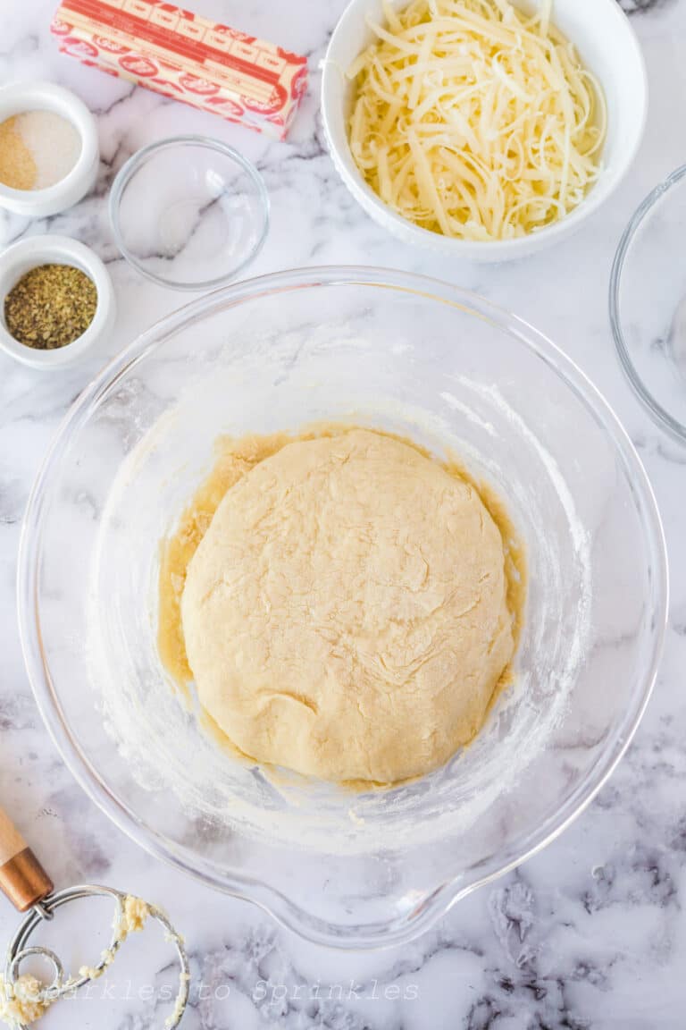 Cheesy Pull-Apart Bread - Sparkles to Sprinkles