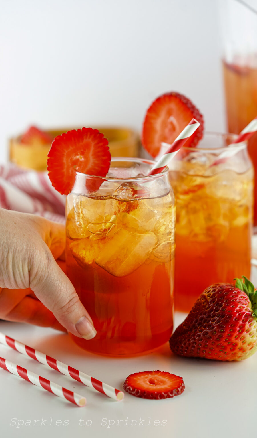 Strawberry Iced Tea - Sparkles to Sprinkles