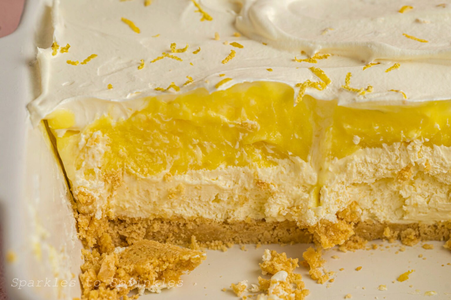 Ultimate Lemon Lush: A Refreshing, No-Bake Treat" - Sparkles to Sprinkles