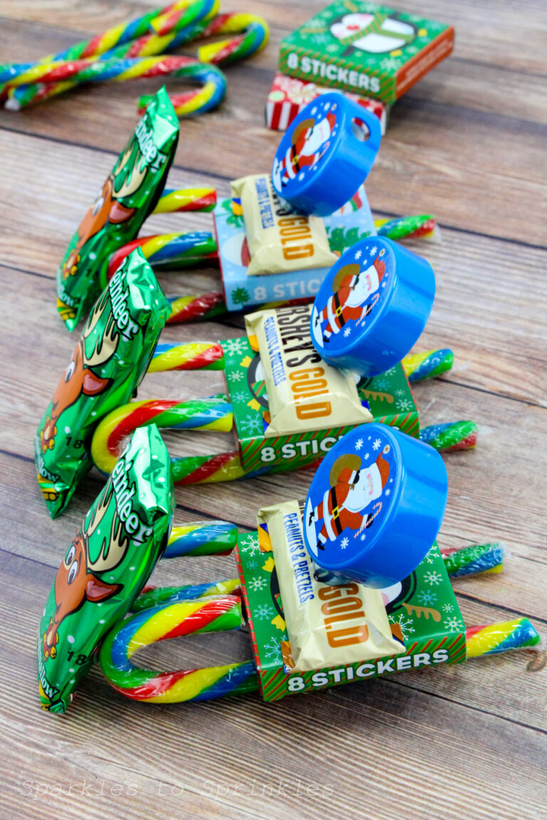 How to Make Santa’s Candy Sleigh: A Fun and Easy Holiday Craft ...