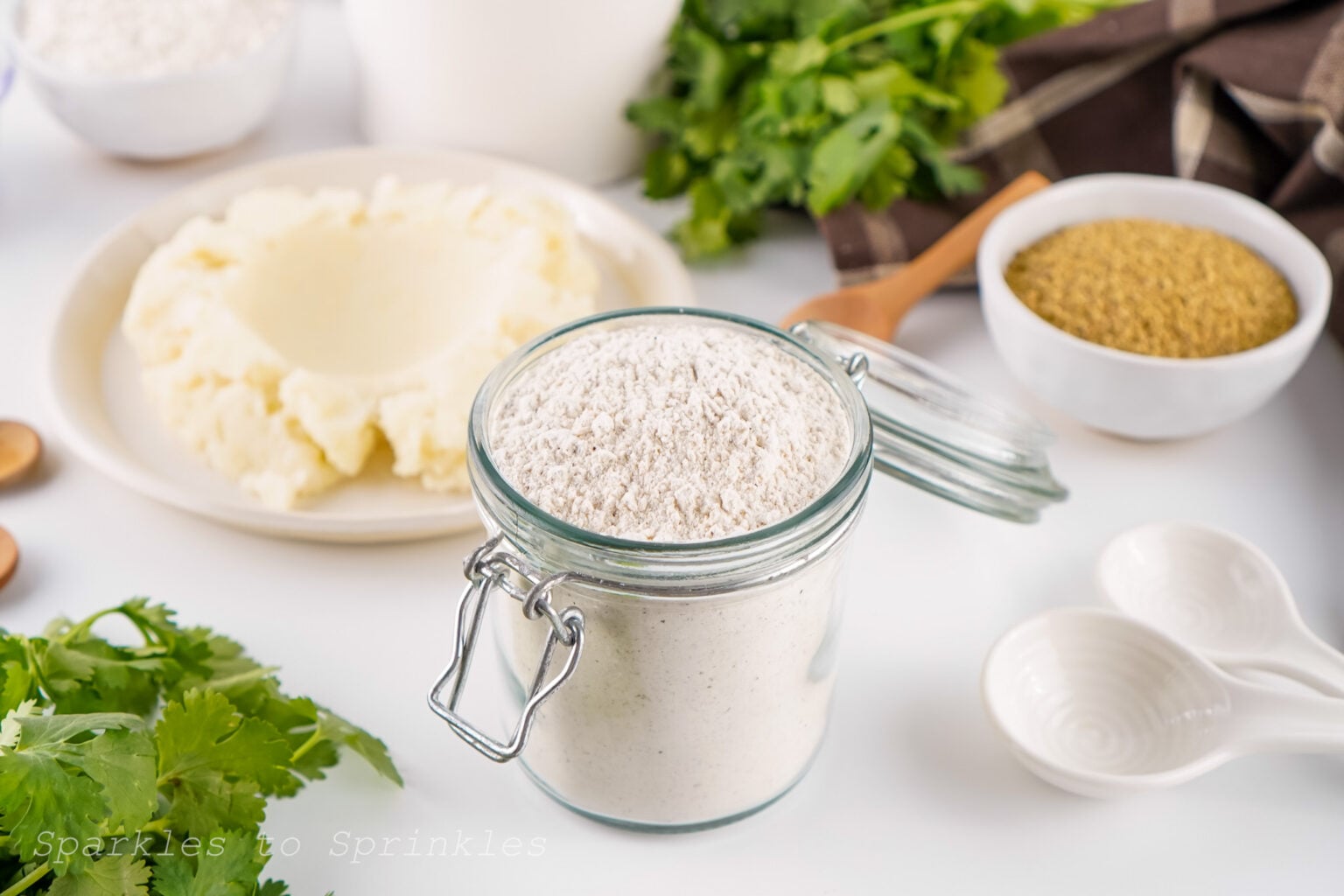 Homemade Brown Gravy Mix You’ll Want to Keep on Hand - Sparkles to ...
